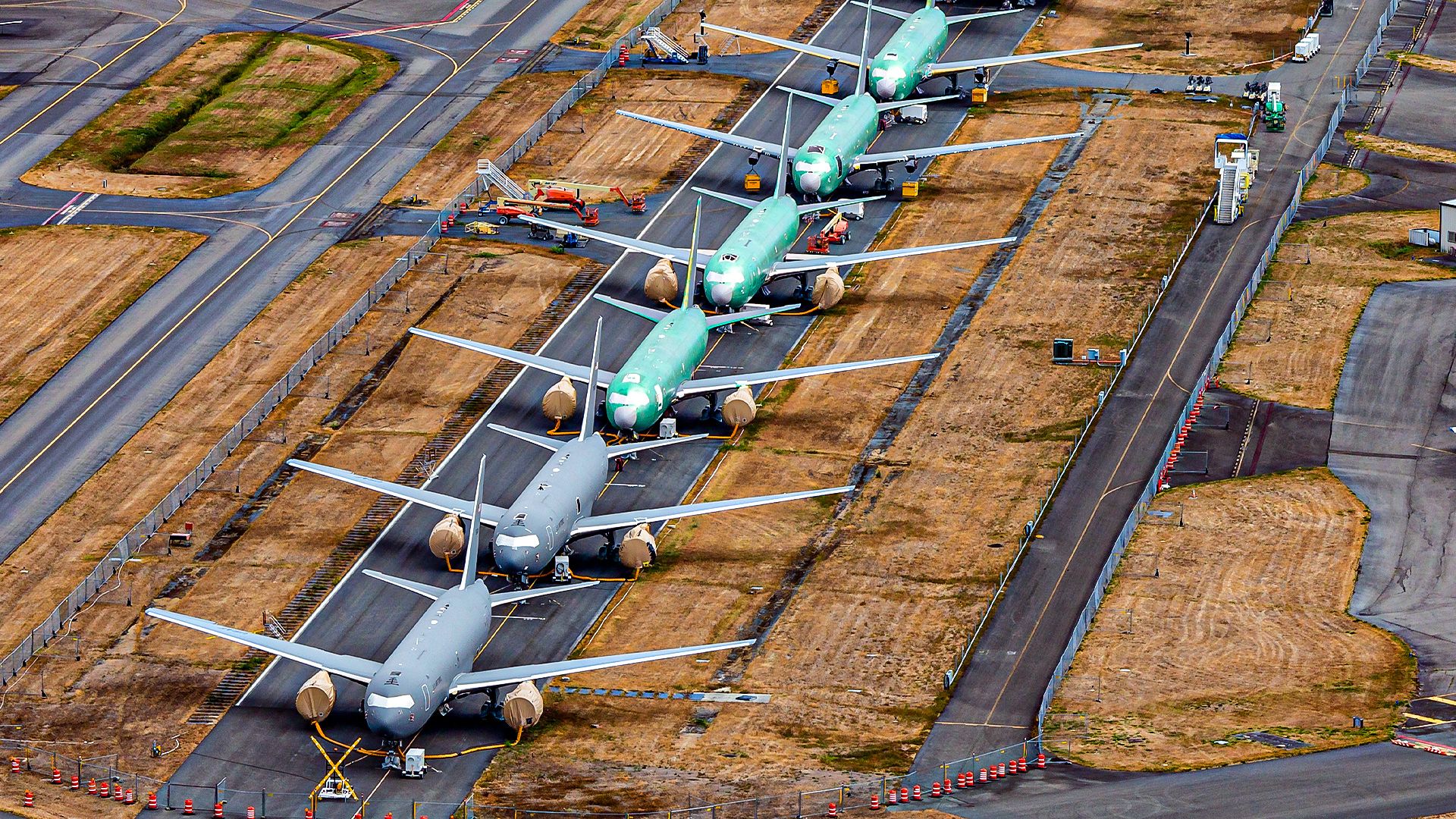 Boeing 757’s Unique Dual-Engine Strategy Transformed Aviation ...