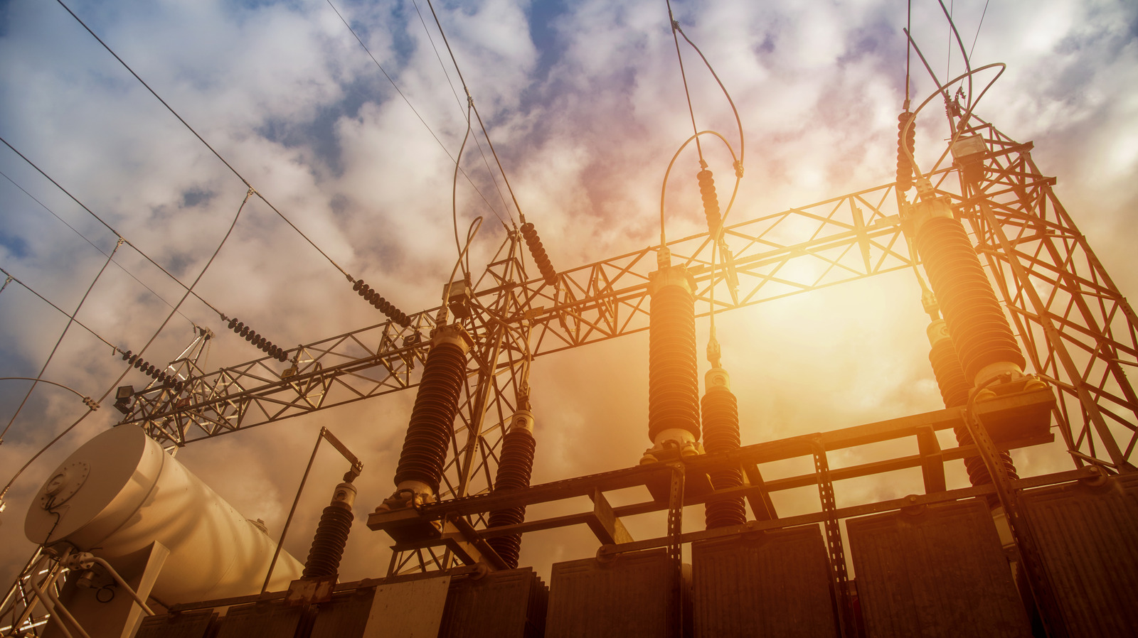 China Launches World's Most Powerful Smart Transformer - THEBRITISHINSIDER